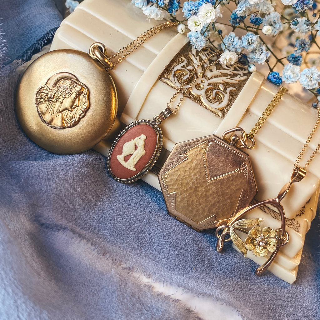 Maejean Vintage – MJV
