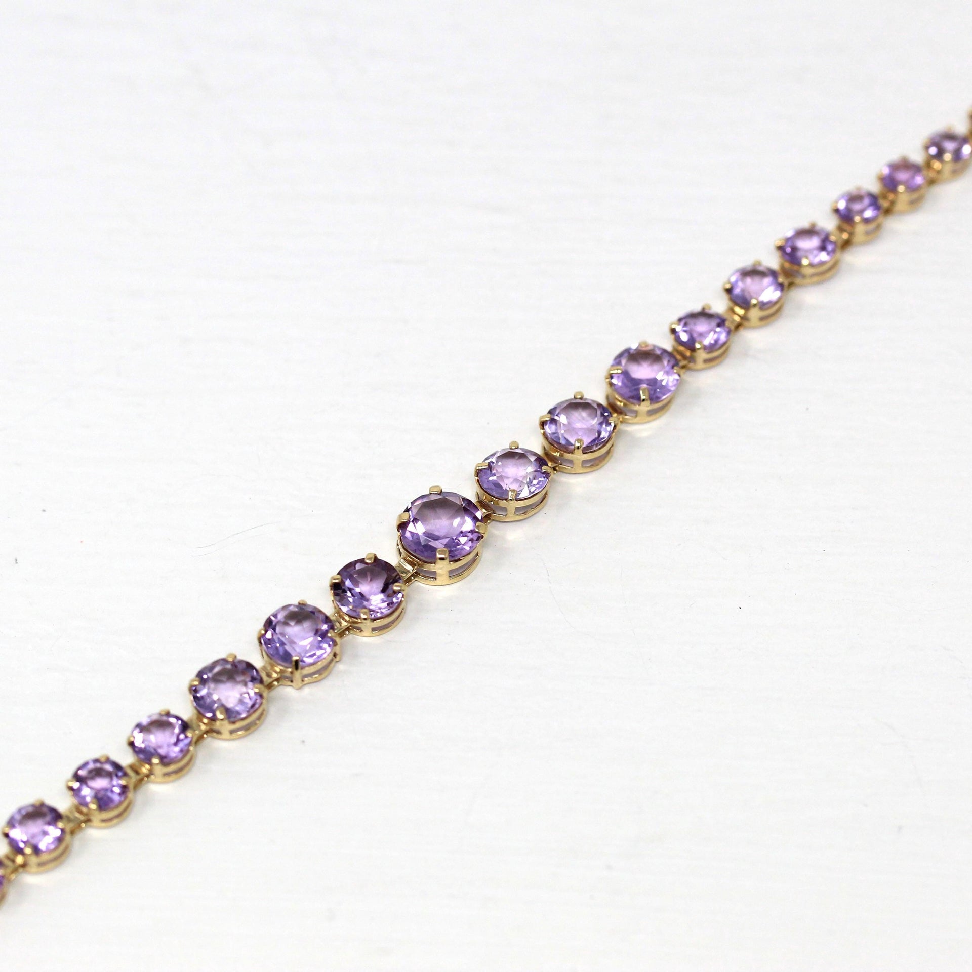 Bracelets – MJV