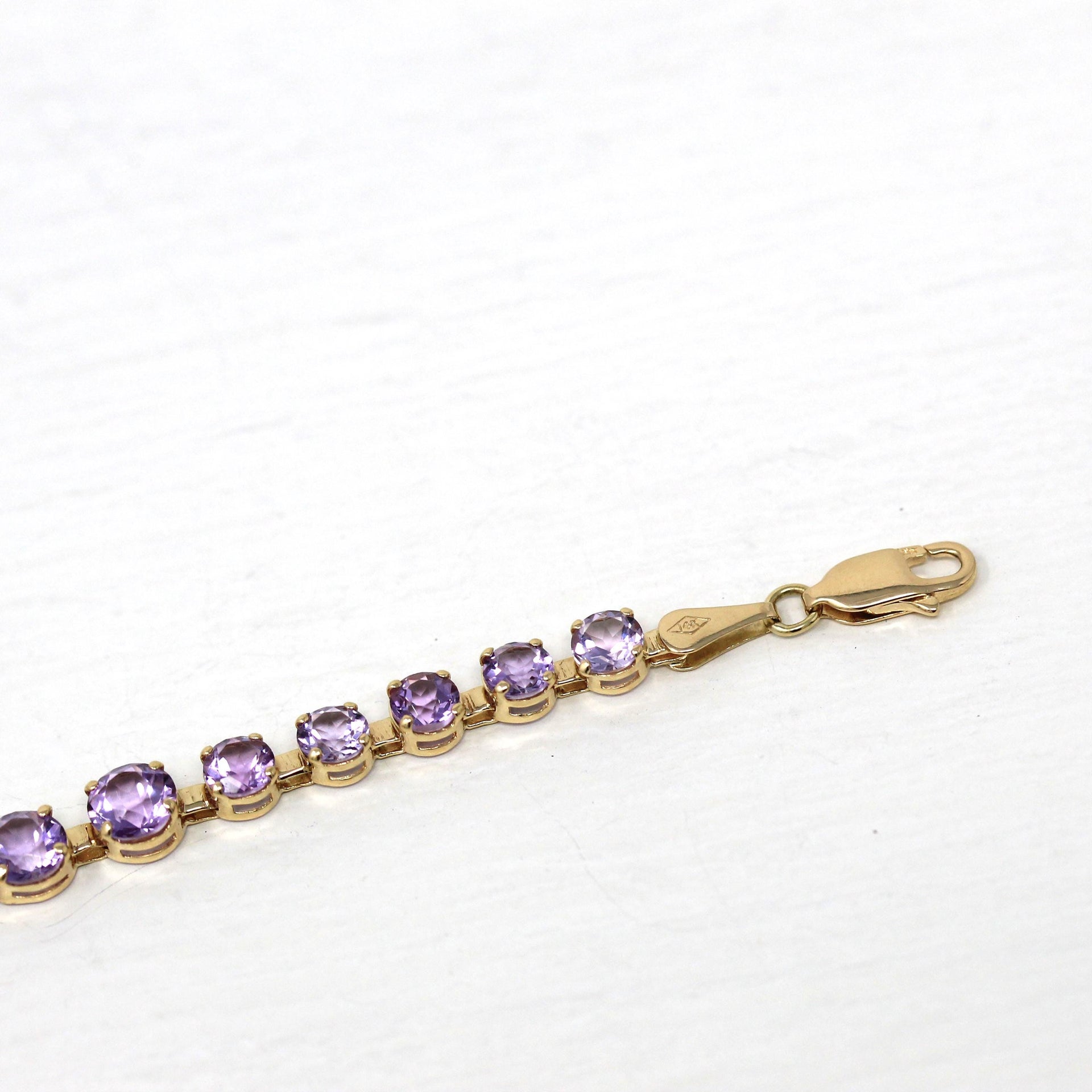 Bracelets – MJV