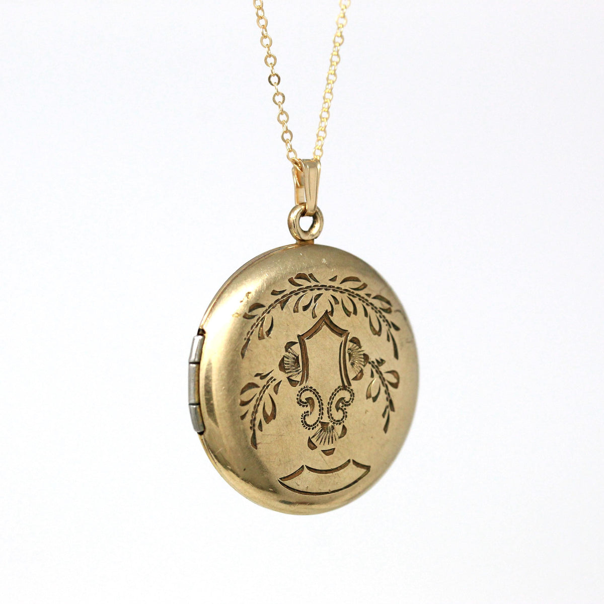 Vintage Photo Locket - Retro Gold Filled Flower Designs Round Charm Pe ...