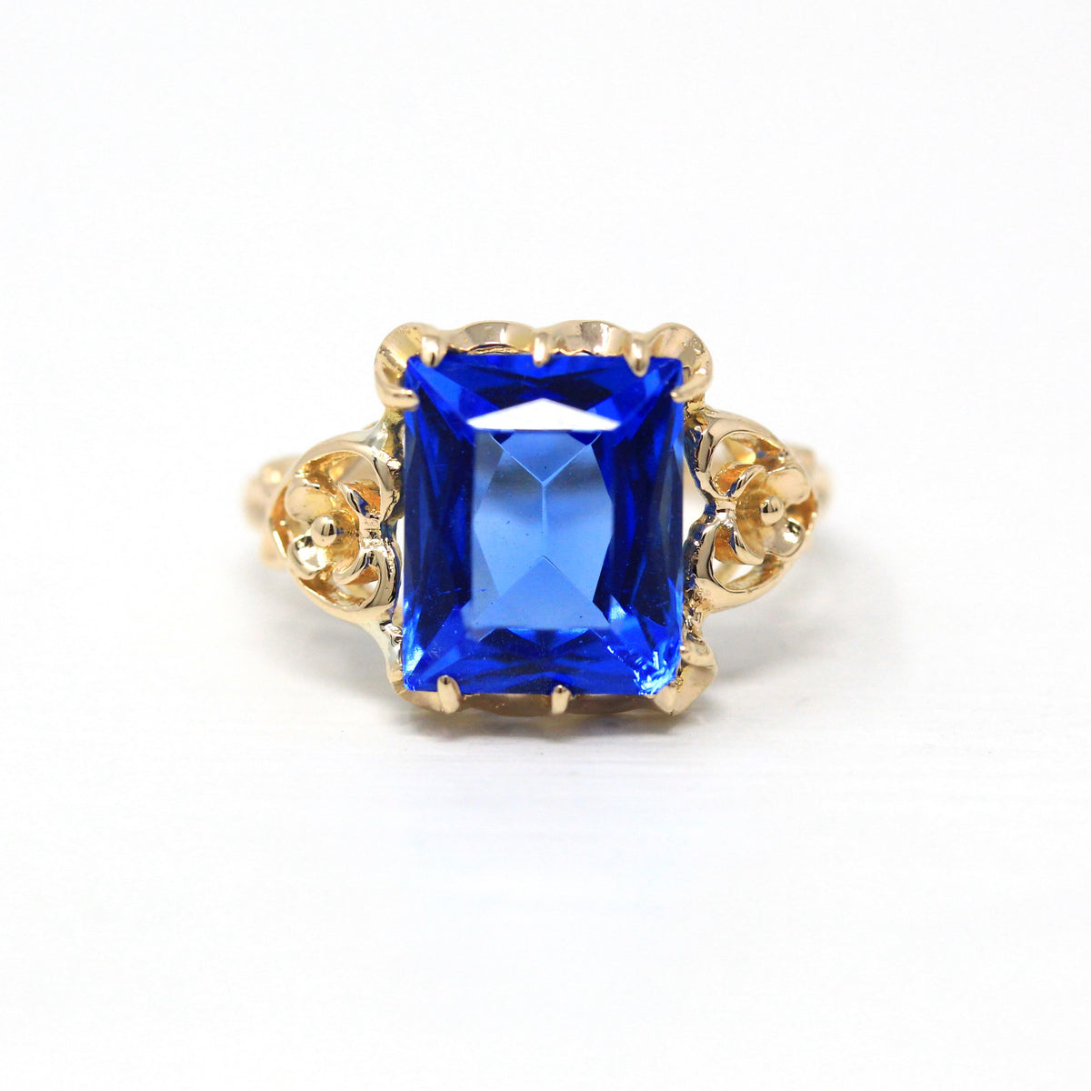 Vintage Floral Ring - Retro Era 10k Yellow Gold Simulated Sapphire Sta ...