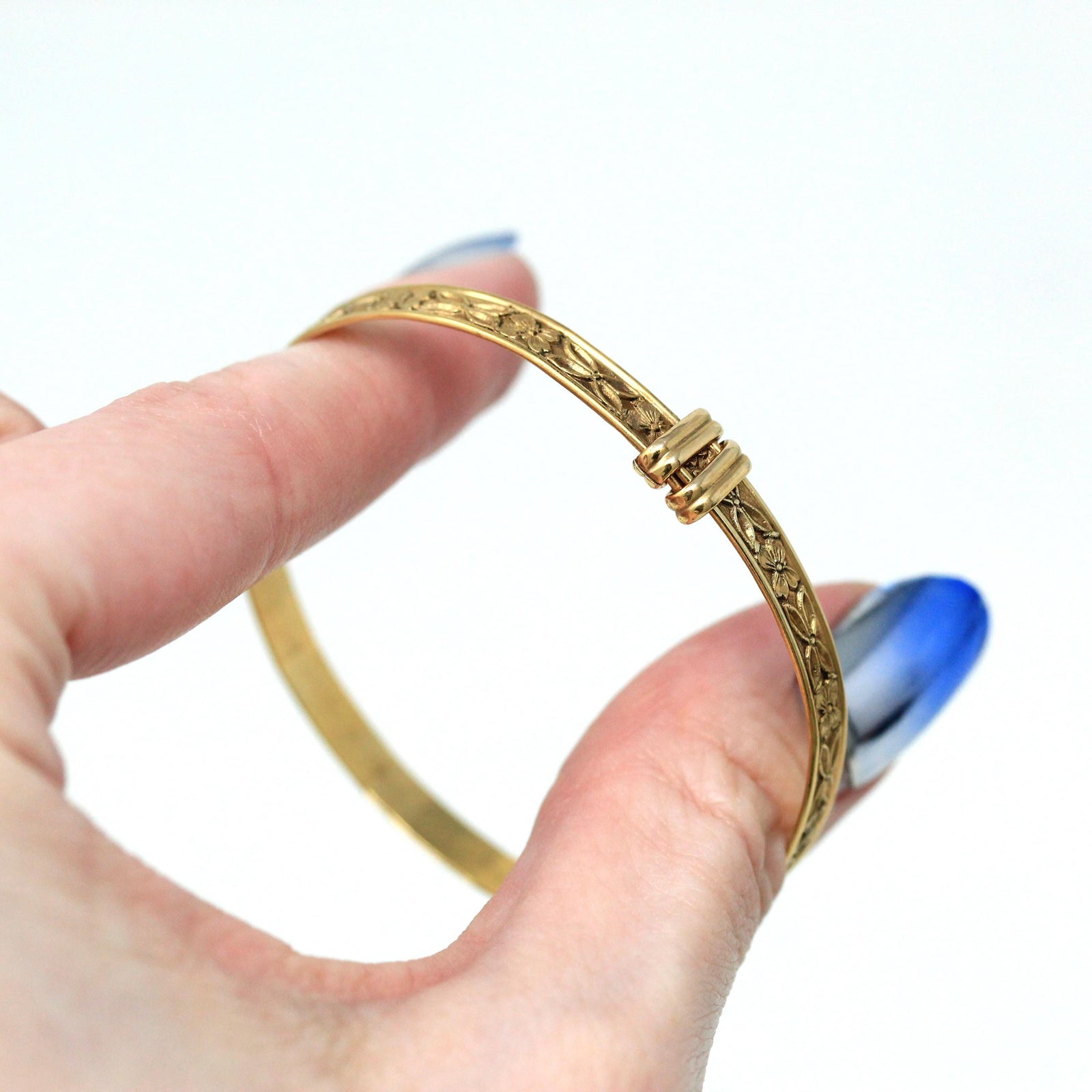 Bracelets – MJV