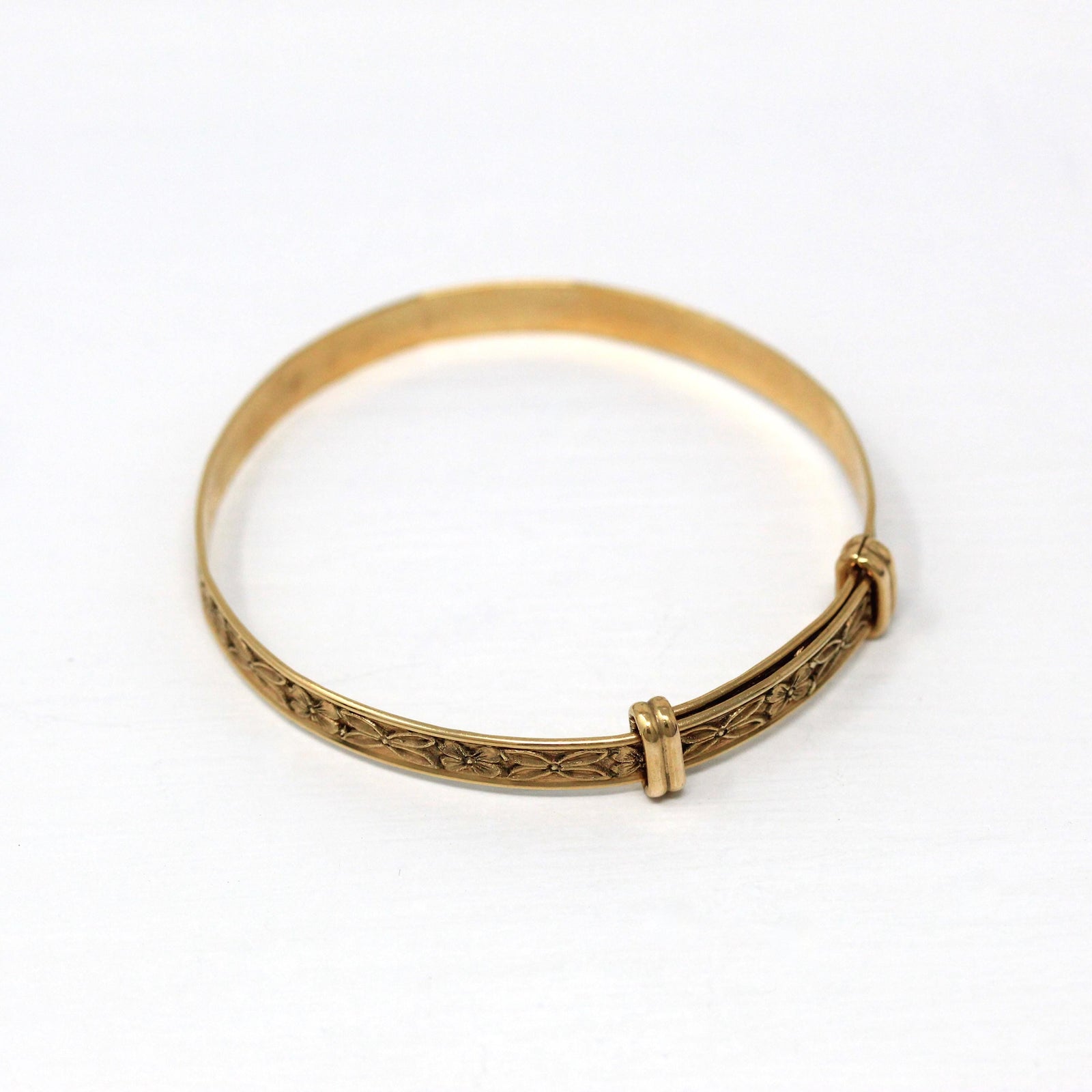 Bracelets – MJV