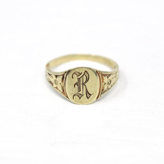 Antique Baby Signet Ring - Edwardian 14k Yellow Gold Engraved Letter ...