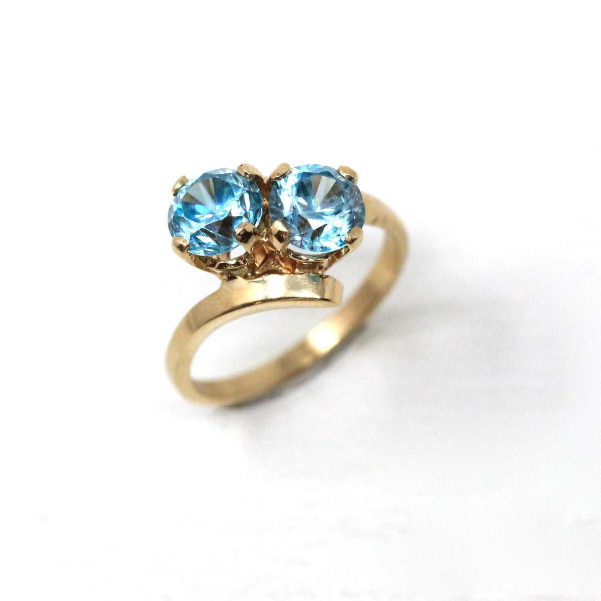 Toi et Moi Ring - Retro 14k Yellow Gold Genuine Blue Zircon Gemstones – MJV