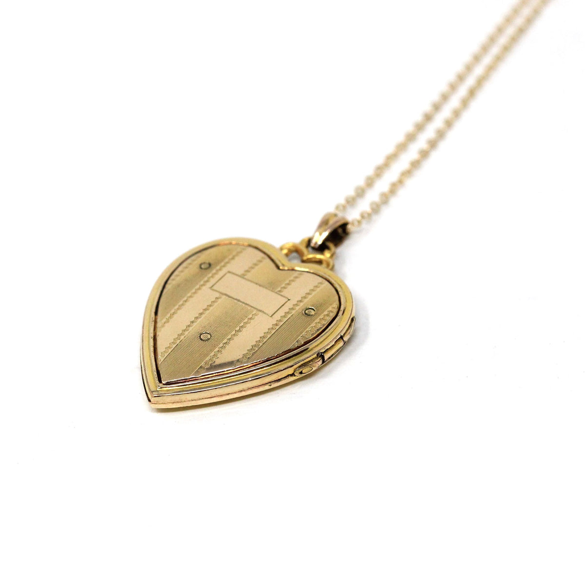 Vintage Heart Locket - Retro Gold Filled Pinstripe Style Design Pendan ...